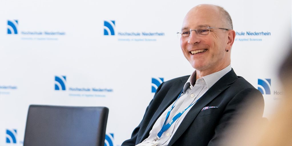 Erster Gehirnchip in Menschen implantiert