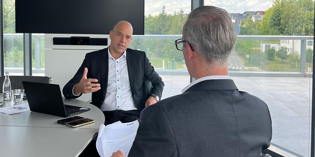 Phoenix Contact E-Mobility: Entwicklung der Elektromobilität und All ...