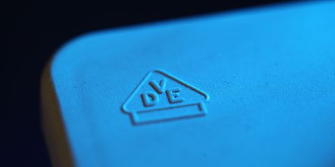 Zeichen + Zertifikate des VDE