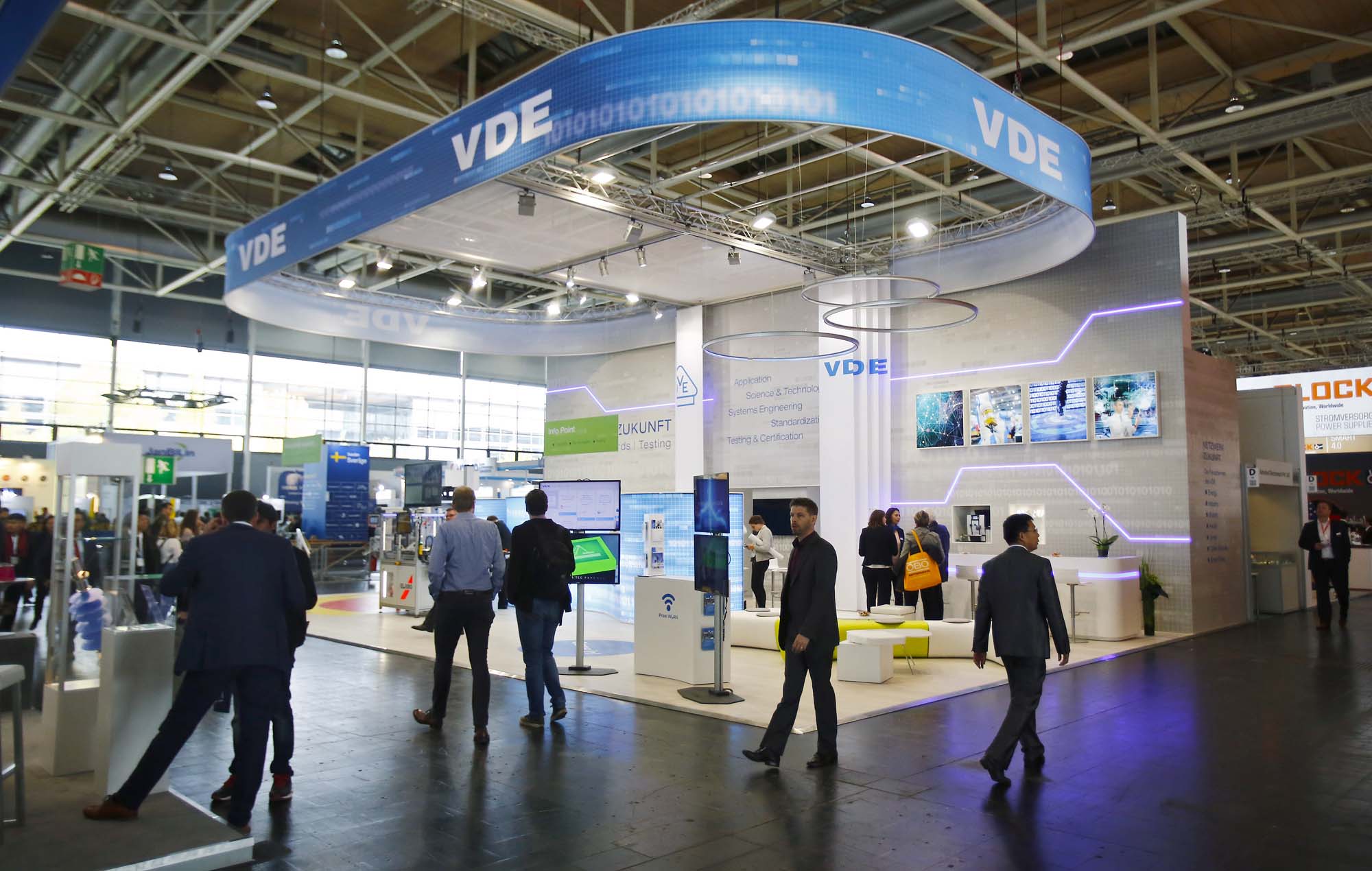 Der VDE auf Messen - VDE